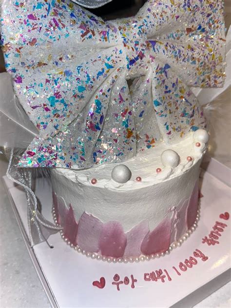 Wooahコミュニティ投稿 🎀🎂 🌷 고마워🥺 너무 예쁘다 ウヨン
