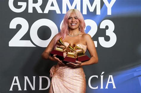 Karol G Gana El Premio Al Mejor álbum En Los Latin Grammy Chis Mexico