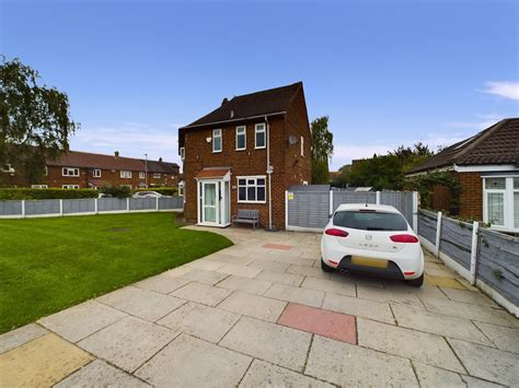 3 Bedroom Semi Detached House Sale Road M23 Property Search Strike