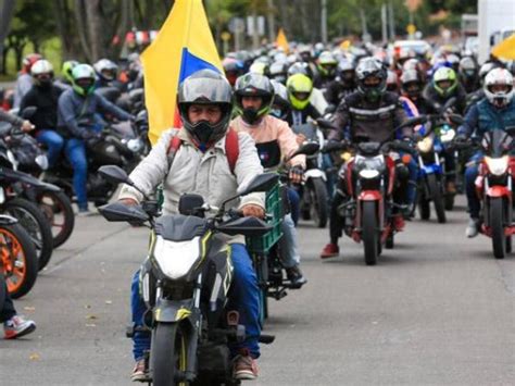 Las 5 infracciones más costosas para motociclistas en Colombia