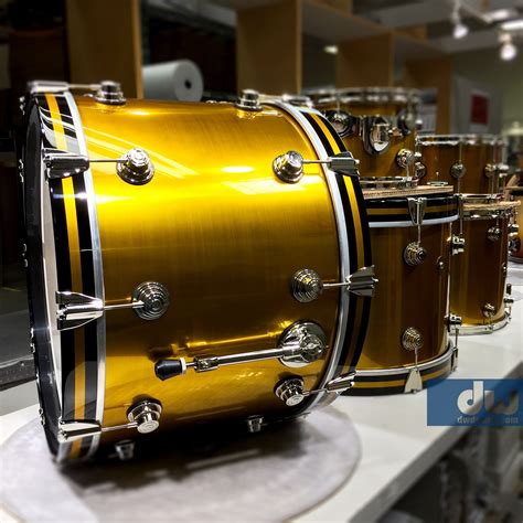 Gold Anodized Steel Dwdrums Dw Drums Drums Art Drums Wallpaper