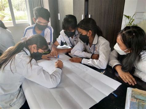 សិស្សថ្នាក់ទី៧ សាលារៀនជំនាន់ថ្មី វិទ្យាល័យ ព្រែកលៀប