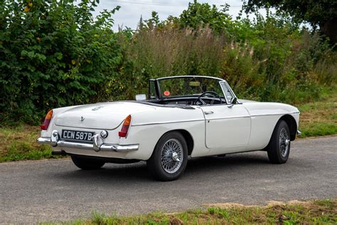 Mg Mgb Classic Cars For Sale Classic Trader