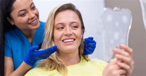 Dentists Share Best Time To Clean Teeth To Avoid Softening Surface
