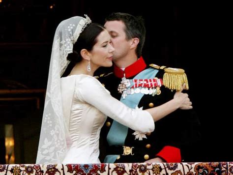PHOTOS Mary et Frederik de Danemark de leur mariage à leur accession au trône Gala