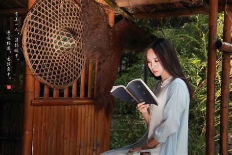 十首詩經中最優美的詩桃之夭夭灼灼其華 每日頭條