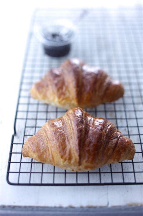 파리바게뜨 정통 크라상·정통 데니쉬페스츄리 출시 아주경제