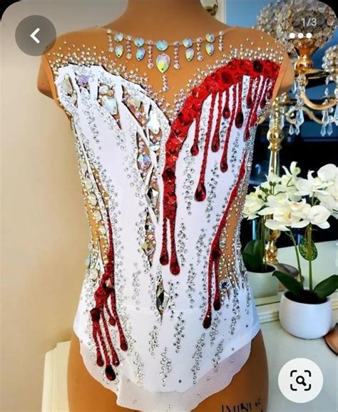 Zumrud Borsella Adlı Kullanıcının Leotard Panosundaki Pin 2024