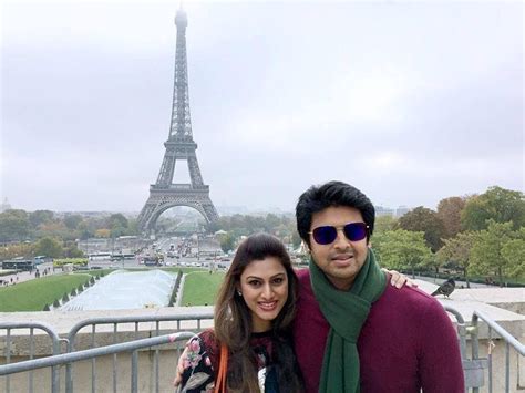 Actor Sriram Wife