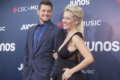 Michael Buble And Luisana Lopilato Confirm Third Pregnancy