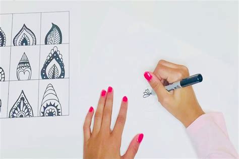 How To Draw A Mandala Step By Step Lightly Sketch Mono