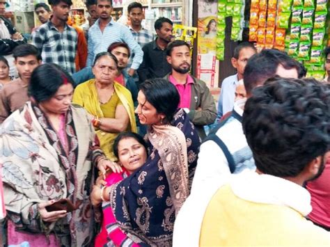 Gopalganj News 7 People Including Four Students Died In Road Accident