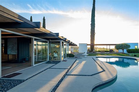 A Midcentury Home By Richard Neutra In La Goes From Gutted To Glam