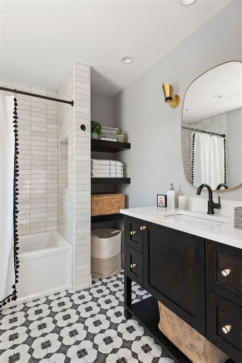 Why A Classic Black And White Bathroom Is Always A Winner Decoholic