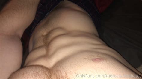 Justin Bates Photo 16