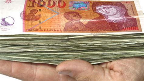 Пари за еден знак Среќа за 3 хороскопски знаци за време на младата месечина во Близнаци