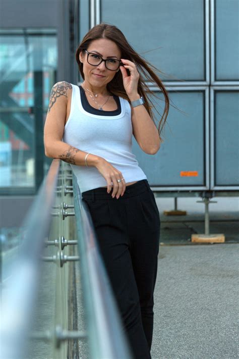 Yesim Foto And Bild Erwachsene Menschen Menschen In Der Freizeit