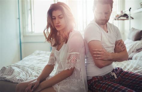 Vek Ta Nem Szexel Velem A Feles Gem Szeretem De Lehet Hogy Meg Kell Csalnom Hogy Ne Menjen