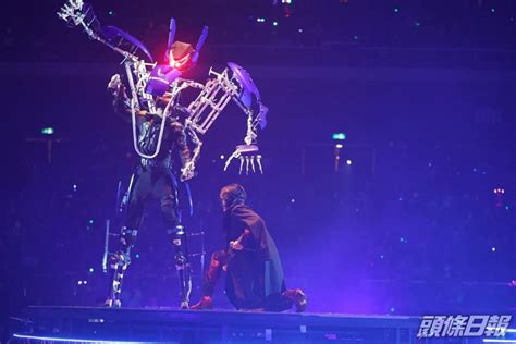 林珊珊罕有露面瘦身成功？變小v臉零肚腩58歲冇老態愈來愈童顏 星島日報