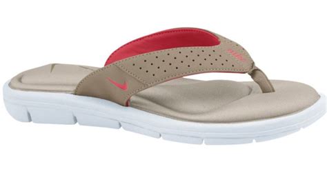 Nike Comfort Thong Sandals In Natural Lyst