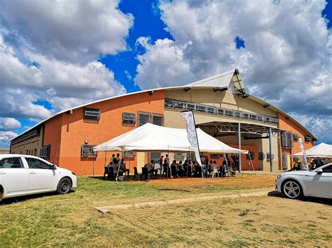 Mec Tlhapi Opens Ipelegeng Multipurpose Centre Worth R19m