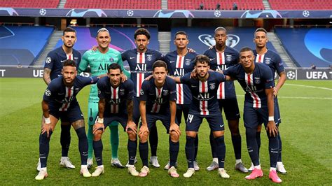 Les Onze De Départ à Lisbonne Paris Saint Germain