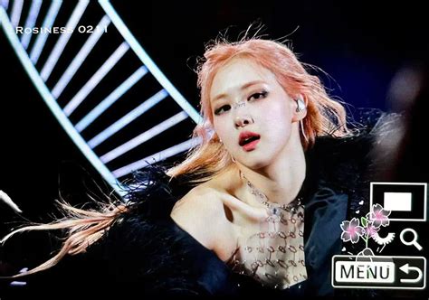 Blackpink Shows Off Exquisite Fashion On The Second Night Of Headlining