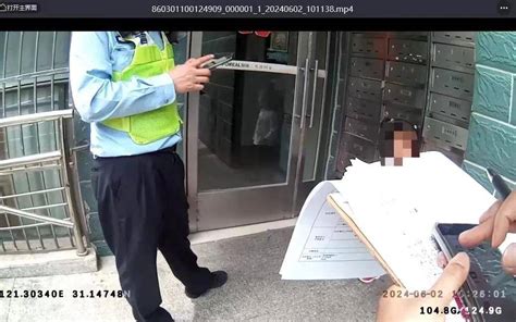 暖！萌娃迷路，他们合力护送丁晓晖小区孩子