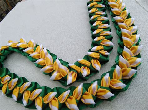 Heliconia Graduation Leis Diy Ribbon Lei Graduation Leis Diy Ribbons