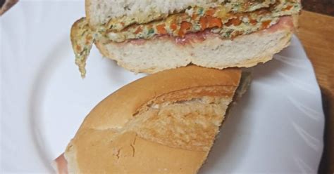 Bocadillo De Tortilla Francesa Con Zanahoria Y Jamón Serrano Receta De