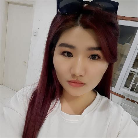 Suren Монгол орны онгон зэрлэг байгальд ургасан хуш модны тос энэхүү бүтээгдэхүүнийг онцгой