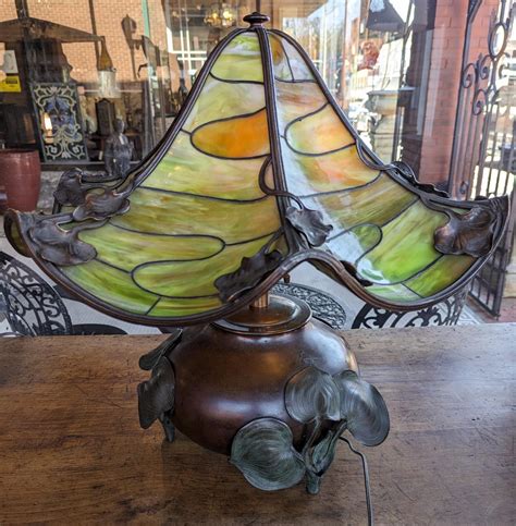 Antique Art Nouveau Bronze Table Lamp Lily Green Slag Glass Tiffany