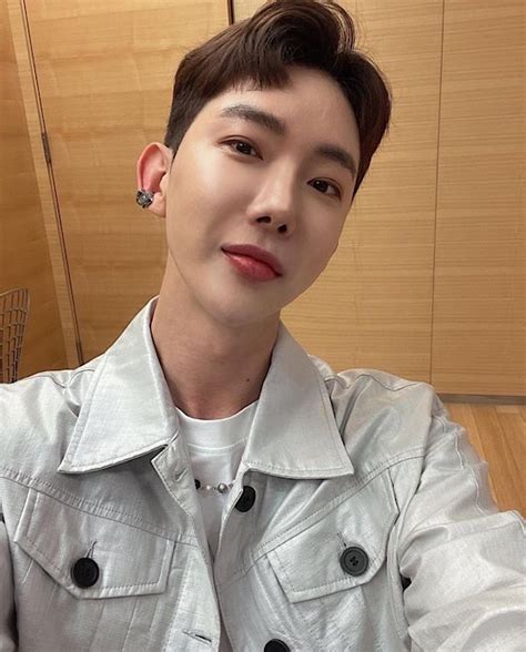 チョ・ゴン2am、youtube1週間休む「慰めの心を分かち合おう」 K Pop、韓国エンタメニュース、取材レポートならコレポ！