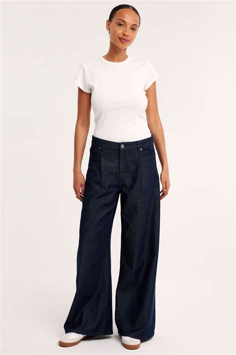 Wide jeans high waist