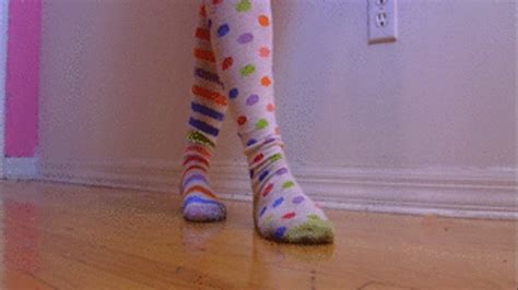 Stinky Clown Socks Wmv Miss Quins Fetish Circus Clips4sale