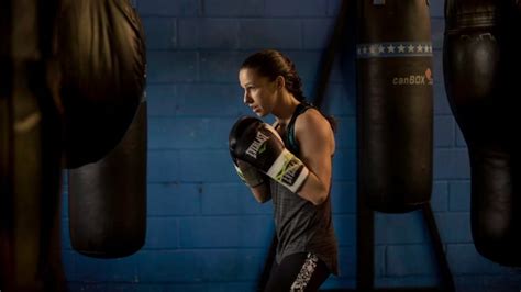 Mandy Bujold Tops Kim Klavel At Canadian Olympic Boxing Trials Cbc Sports