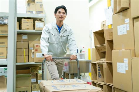 人力で重量物を運搬する方法は？ 川崎市で重量物搬入・解体、変電設備組み立て工事を依頼するなら【株式会社大和重量】