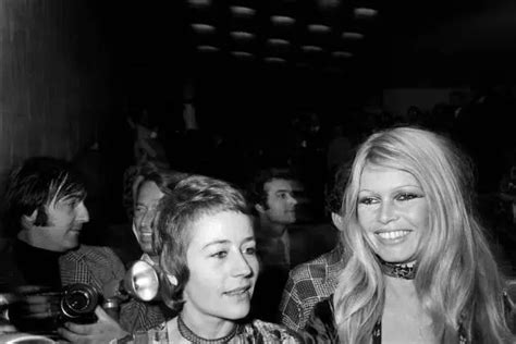 Annie Girardot And Brigitte Bardot At The Premiere Of The Film Les