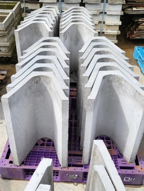 V Shape Block Drain Selangor Sungai Buloh Malaysia Manufacturer
