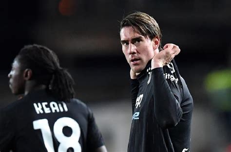 Dusan Vlahovic Masuk Daftar Incaran Arsenal Dan Chelsea Juventus Siap