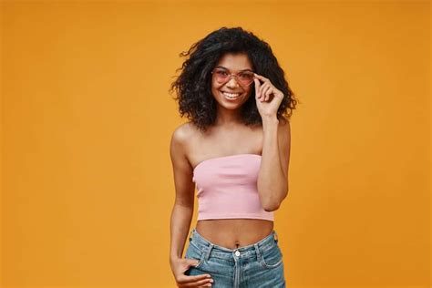 Split Ends Vs Healthy Hair How To Prevent Splits Breakage