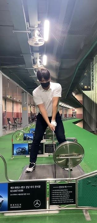 이지픽스 밀리토피아 골프연습장 소속 서진원 프로 드라이버 스윙 Youtube