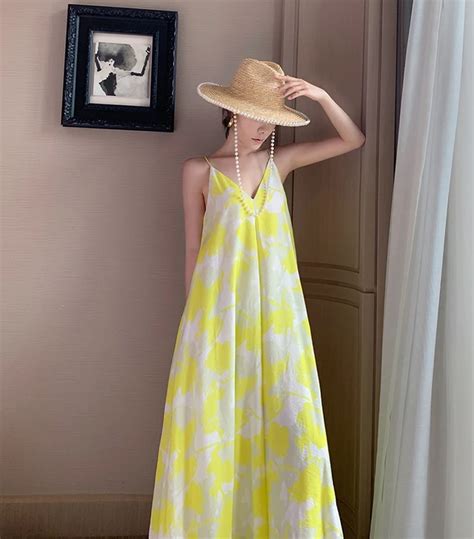 Floral Print Backless Robe Femme Boho Beach Spaghetti Strap Dress