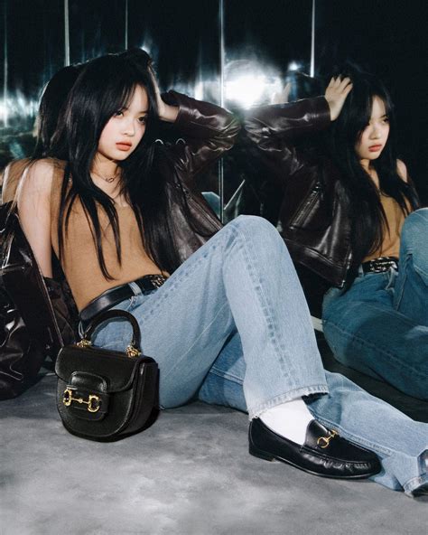 Gucci全球大使newjeans Hanni遊首爾都揹這款馬銜鍊包！3大點認識古馳經典horsebit 1955