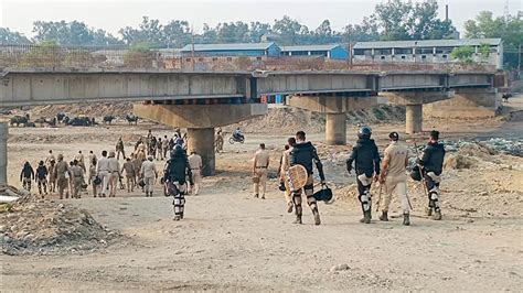 Police Crack Down On Drug Peddlers In Jammu News Minimalist