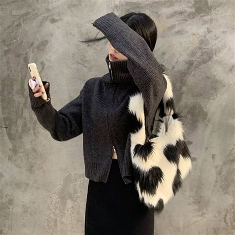 폴라넥 니트 집업 가디건 카디건 봄 가을 오피스룩 예쁜 코디 데이트 데일리 캐주얼 러블리 결혼식투피스