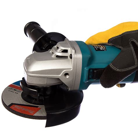 Угловая шлифовальная машина MAKITA 9565CR, ф125мм, 1400Вт, 12000об/м