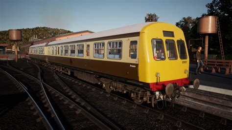 Creators Club Class 101 In Gwr Brown And Cream