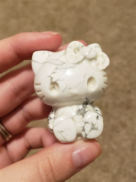 Hello Kitty Howlite Hello Kitty Crystal Crystal Hello Kitty