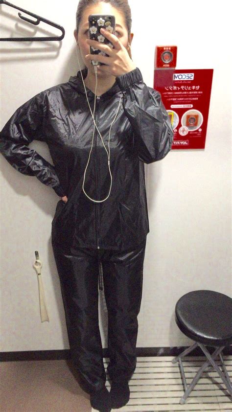 Sexy Shiny Nylon Tracksuit Pvc Jacket Nike Jacket Nylons Sauna Suit